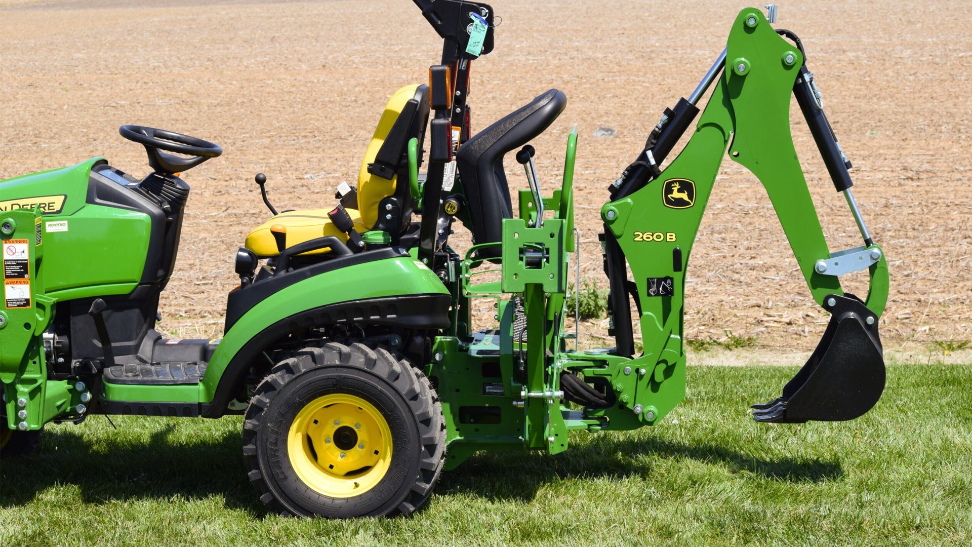Three Reasons the John Deere 260B Backhoe is Unmatched