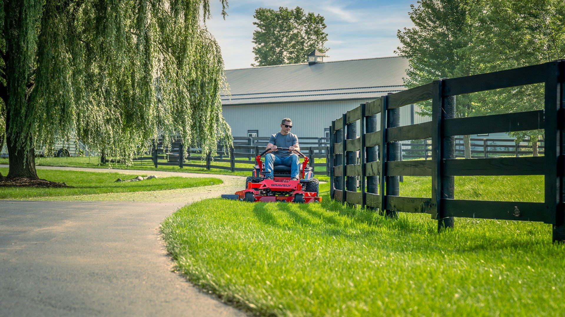 Gravely ZT HD Zero Turn Mower: Is It the Right Mower for Your Ohio or ...