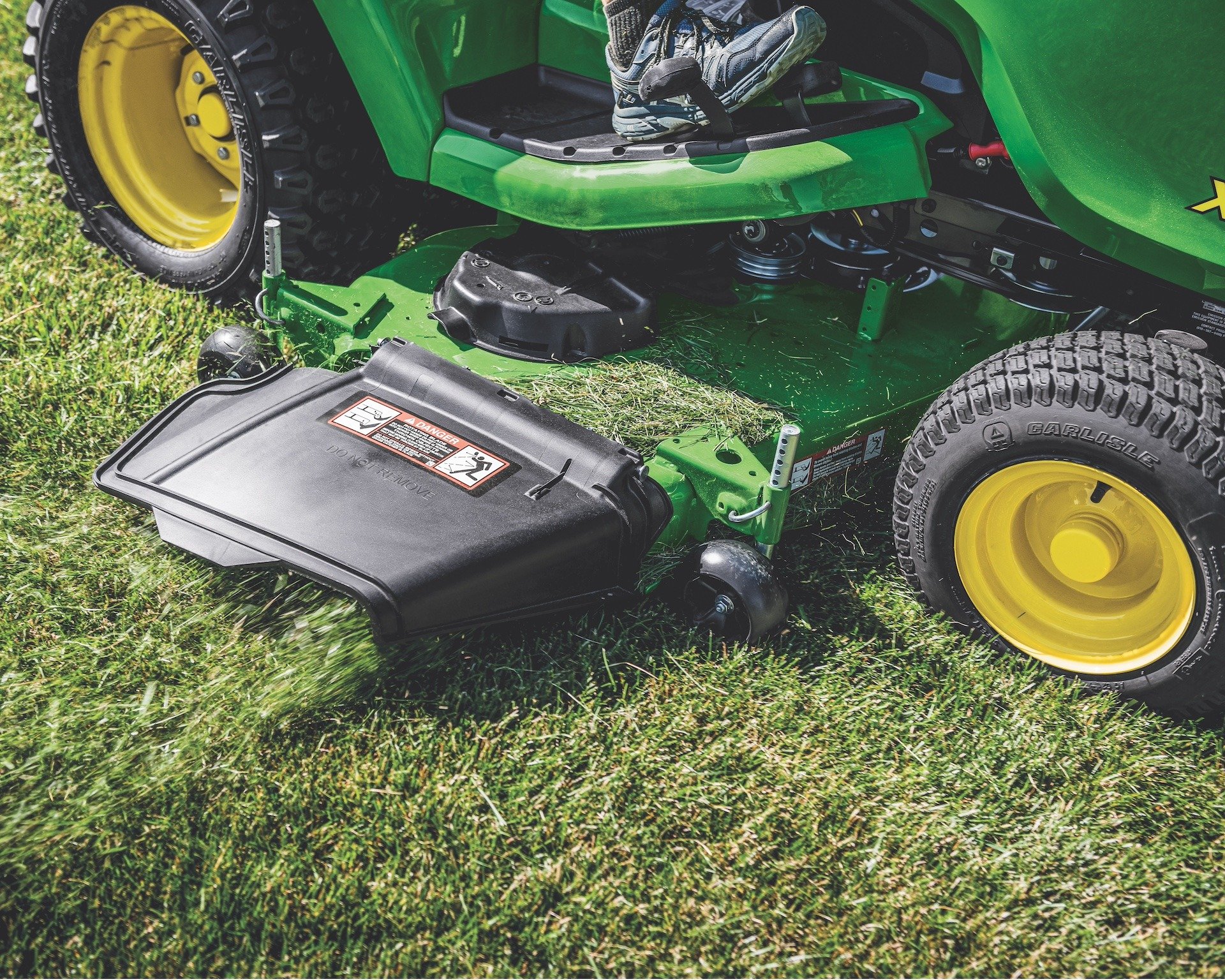 Best Practices for Mulching Your Lawn This Spring